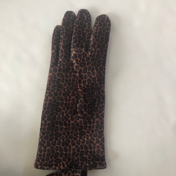 Cejon | Accessories | Cejon Velvet Gloves Leopard Thin Fleece Lining ...